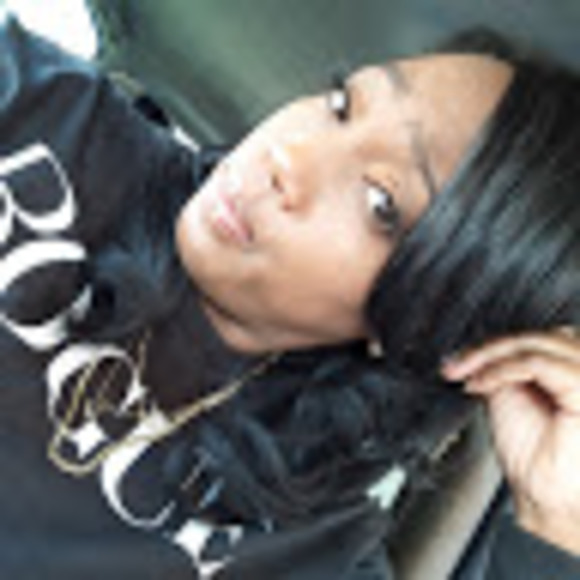 Bena's Closet (@bena_b) | Poshmark